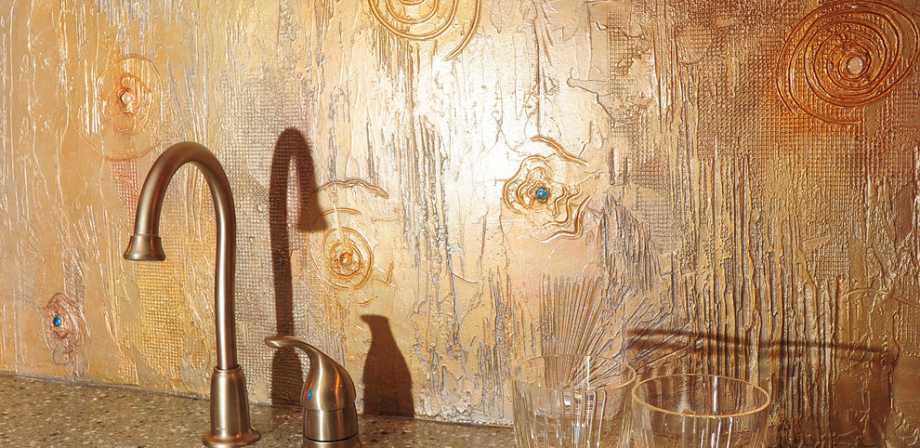 Latest Trends To Bring The Metallic Luster And Influences To Interiors ...