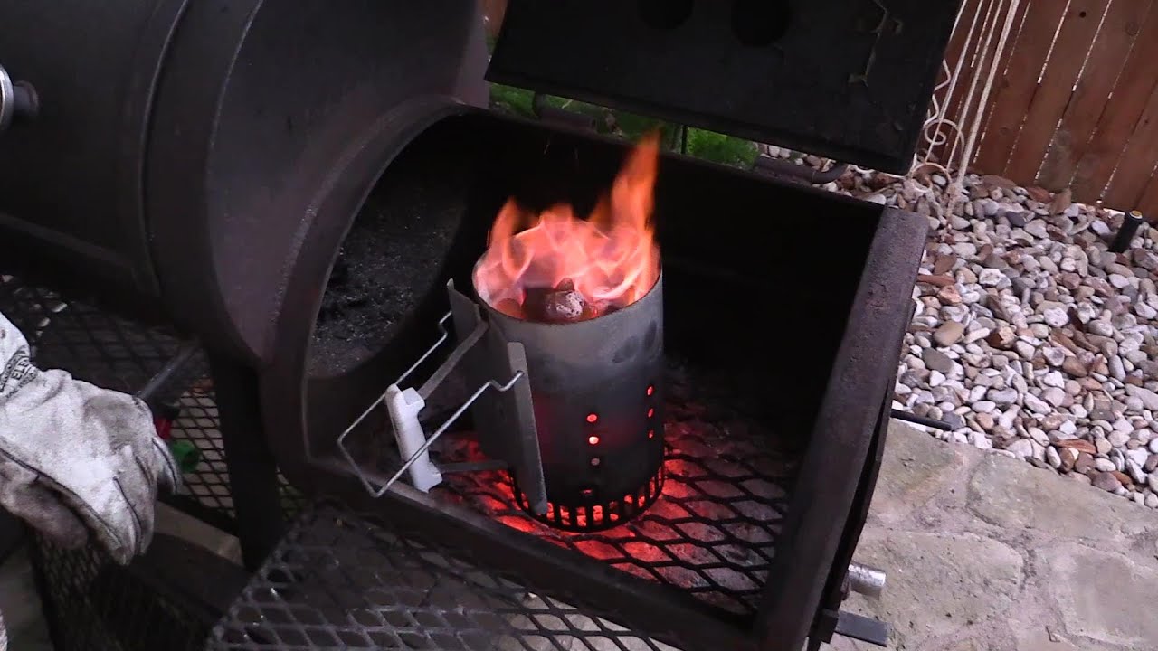 How To Light Lump Charcoal - Tips For BBQ Smokers | My Decorative